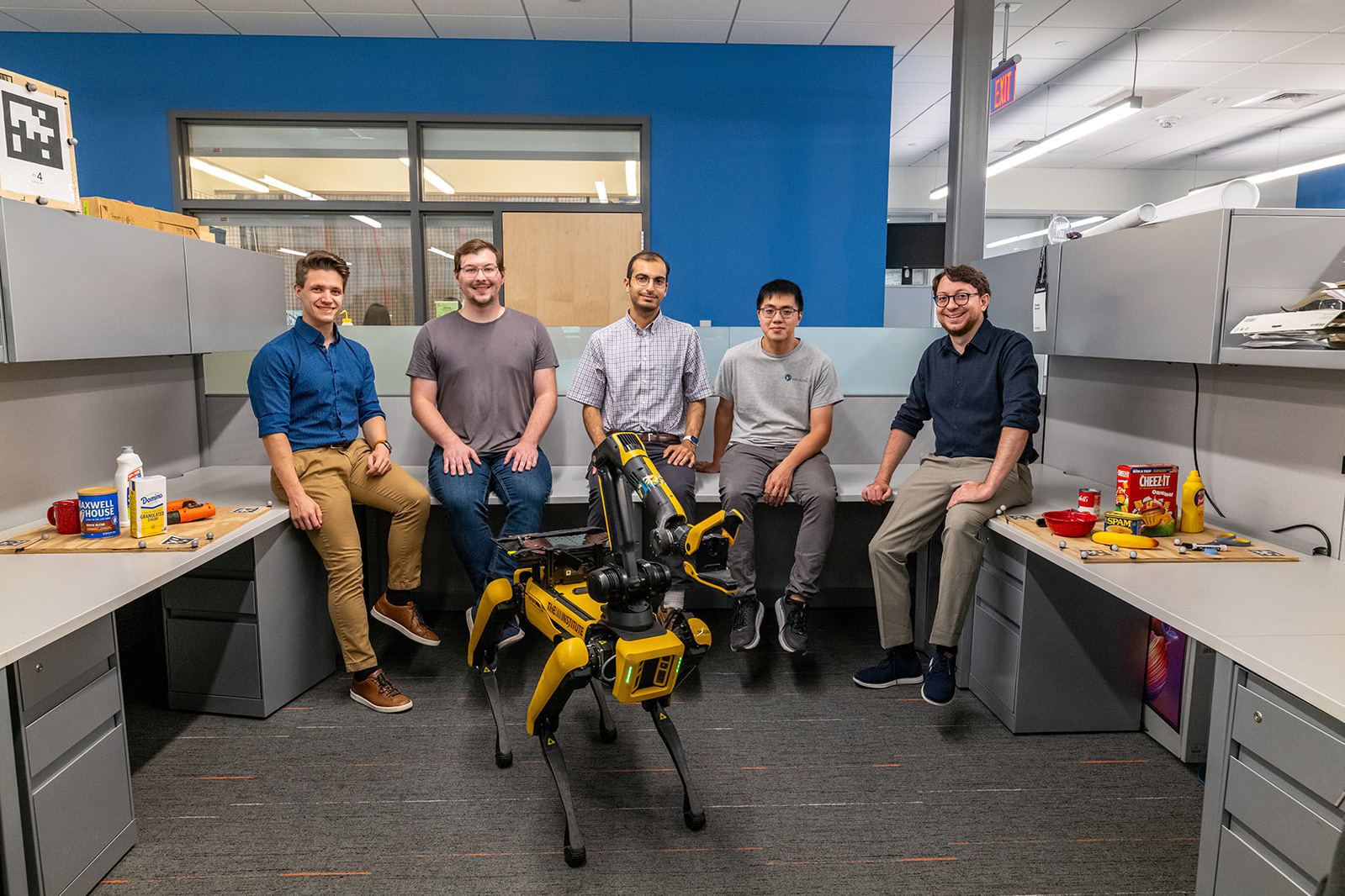 Helping Robots Zero In On The Objects That Matter Mit Schwarzman College Of Computing